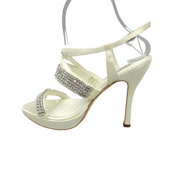 Benjamin Adams | Shoes | Benjamin Adams Heels Cream Crystals Sz 75 ...